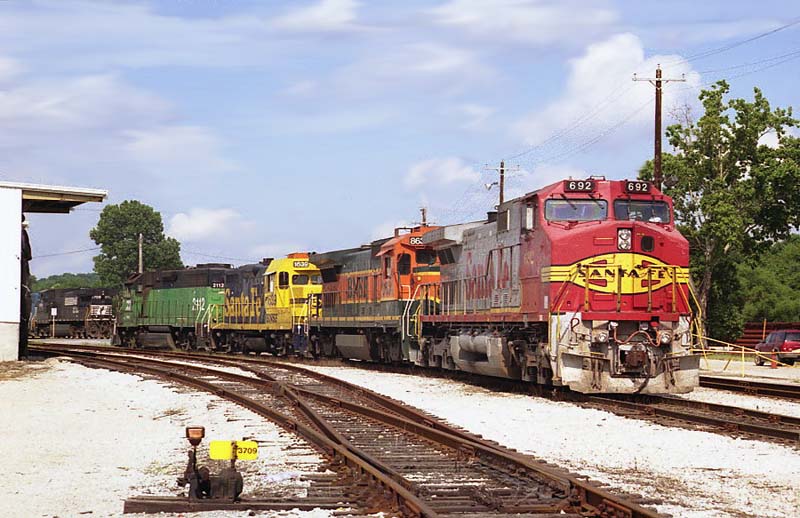 BNSF'S East Thomas Yard
